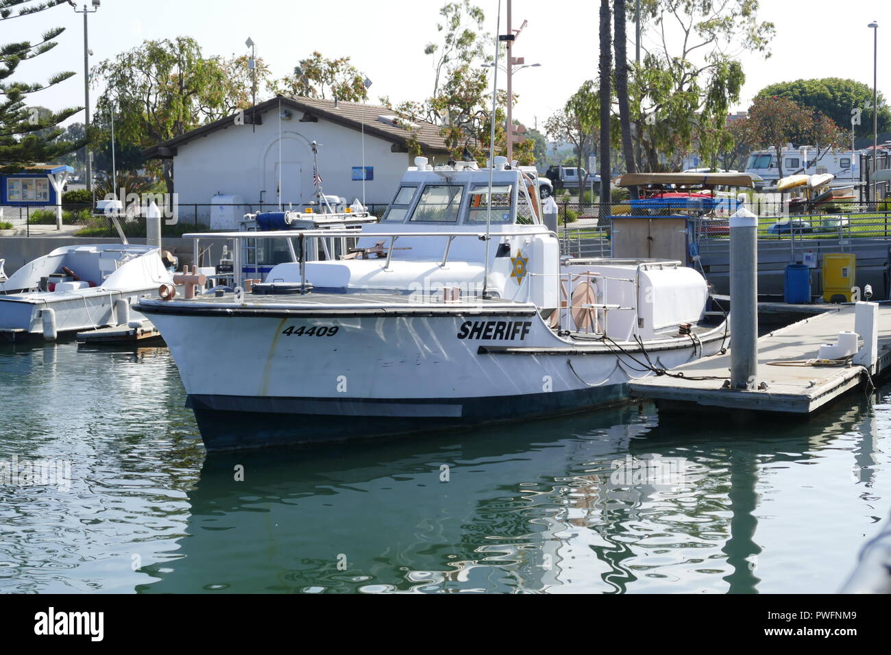 Sheriff boats moored in Marina del Rey Stock Photo - Alamy