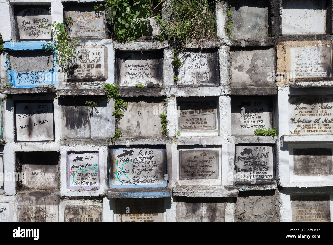 Traditional Philippine graves in Bicol, Phillipines Stock Photo - Alamy