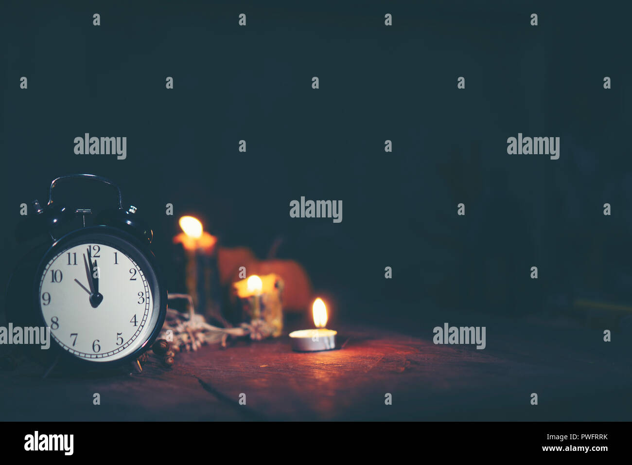 Halloween concept with clock, time Stock Photo - Alamy