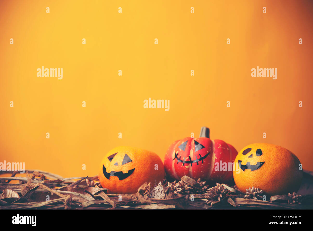 Halloween concept background, vintage filter tone, dark mode Stock ...