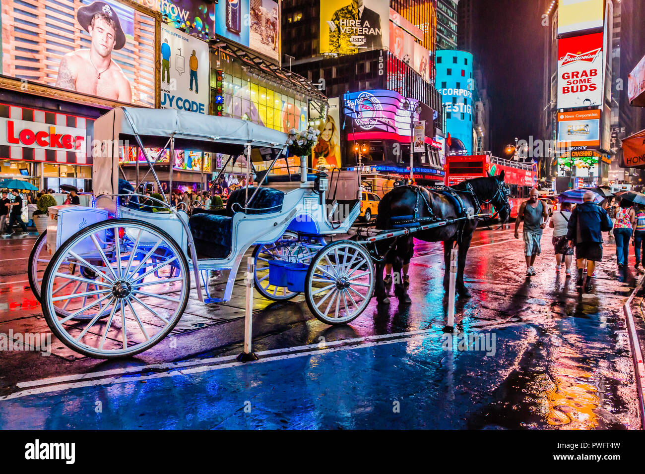 Horse and hack carriage hi-res stock photography and images - Alamy