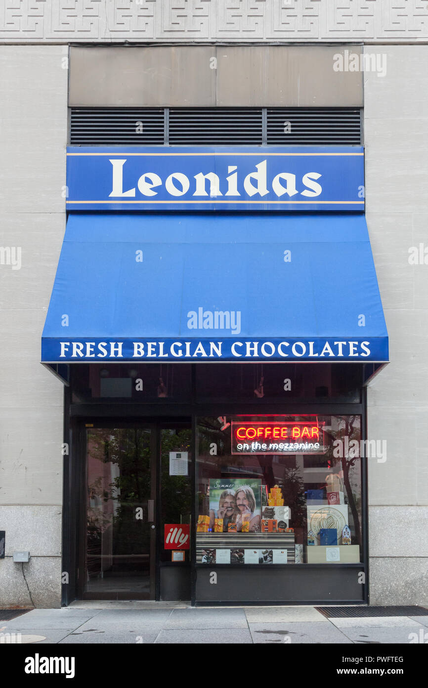 Leonidas chocolate hi-res stock photography and images - Alamy