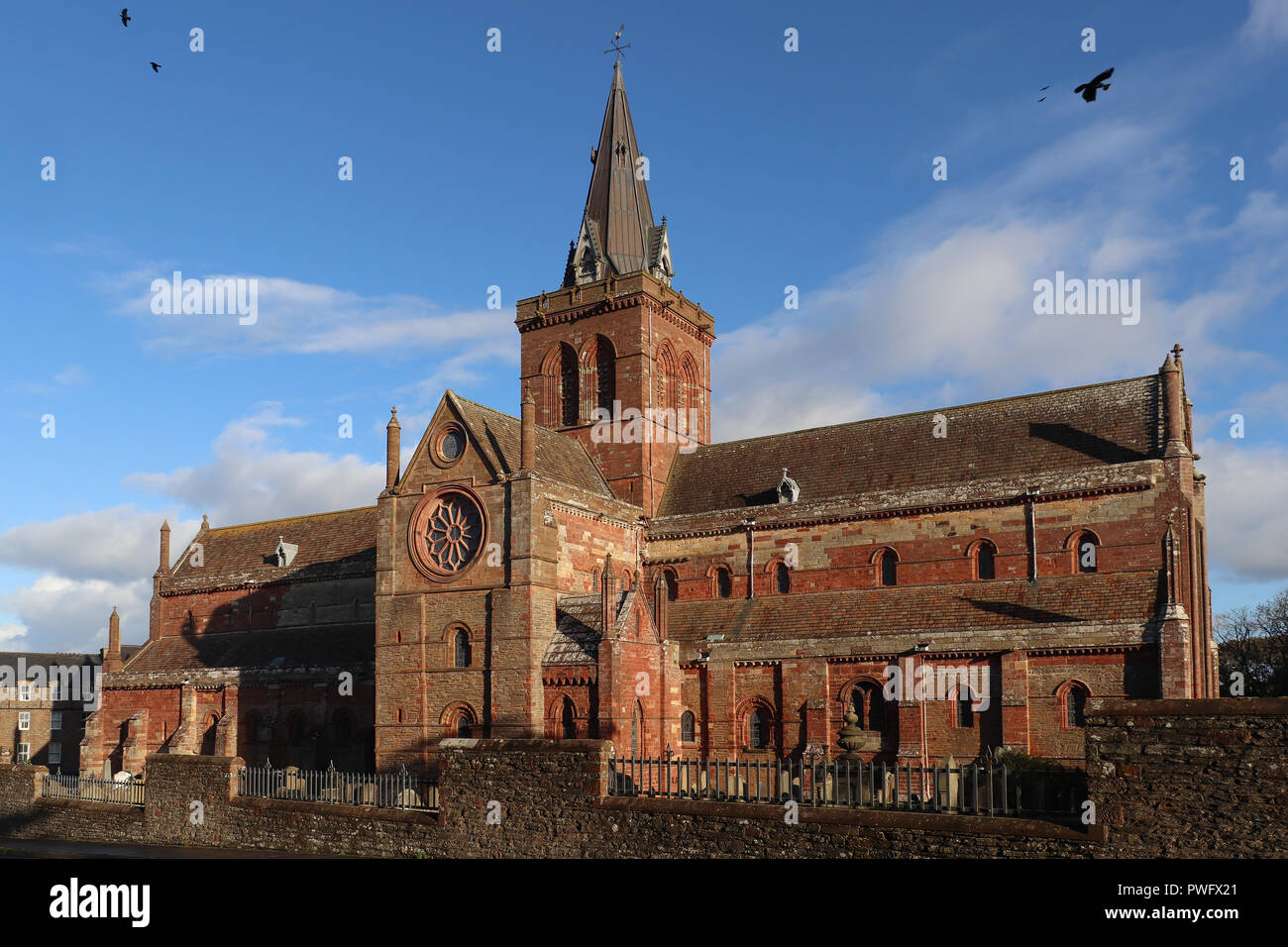 Polychromatic architecture hi-res stock photography and images - Alamy