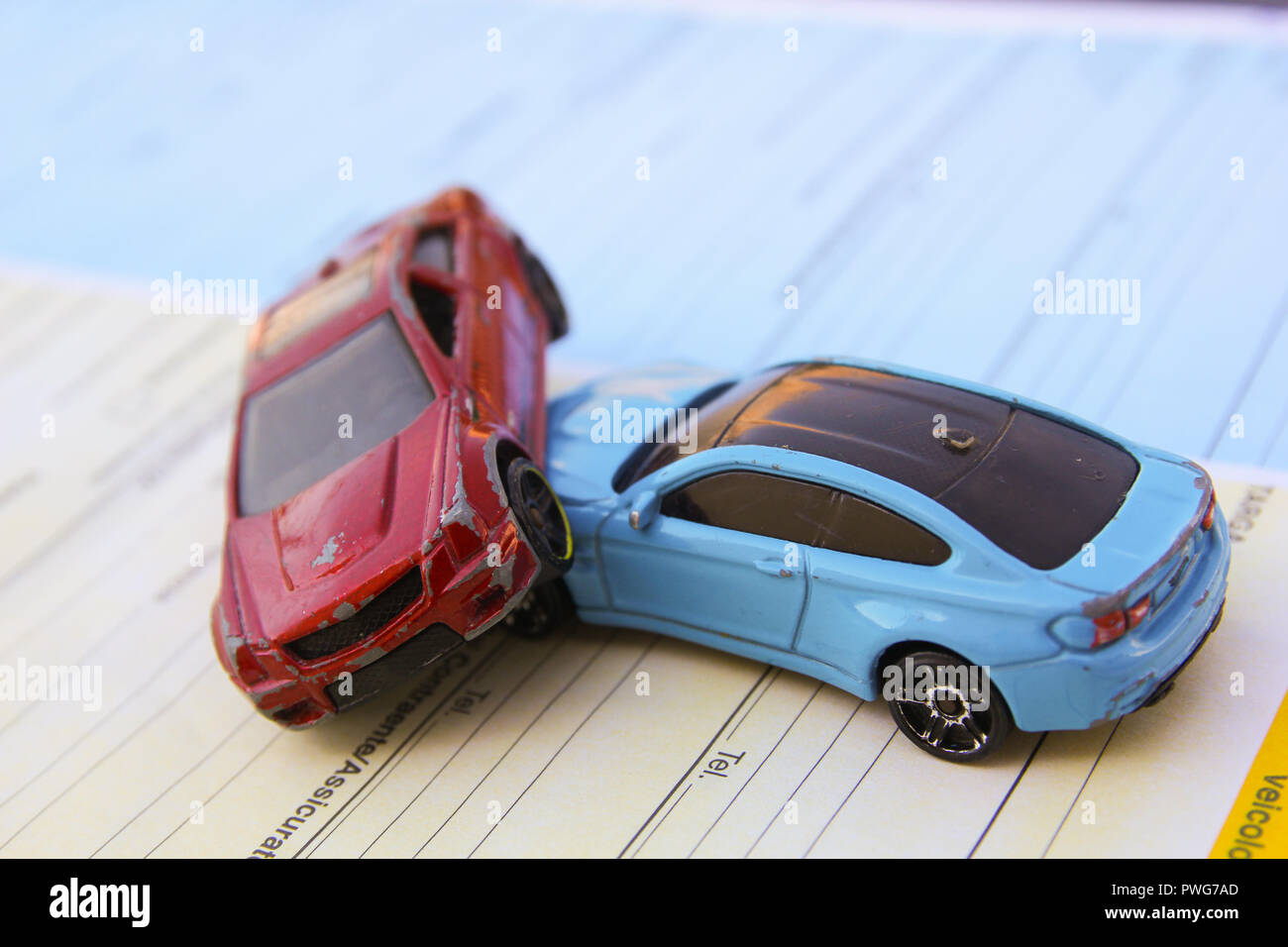 Frontal crash between two cars Stock Photo - Alamy