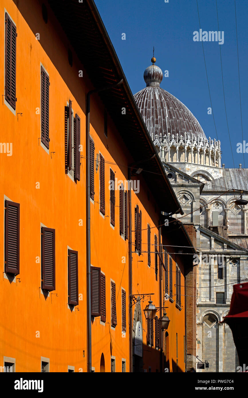 via roma street scene looking towards the Duomo in Pisa,Tuscany,Italy ...