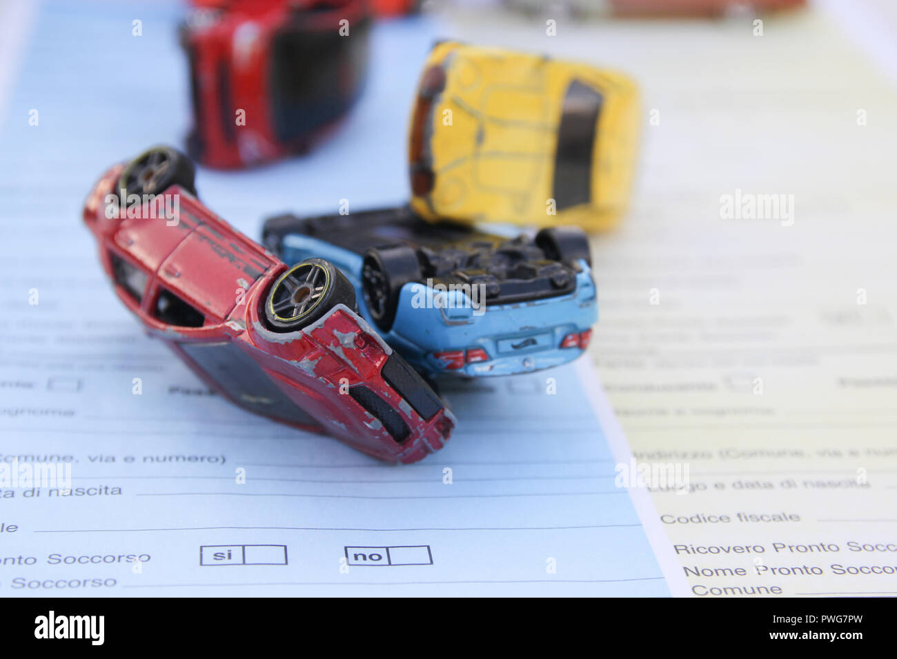 Overturn car hi-res stock photography and images - Alamy