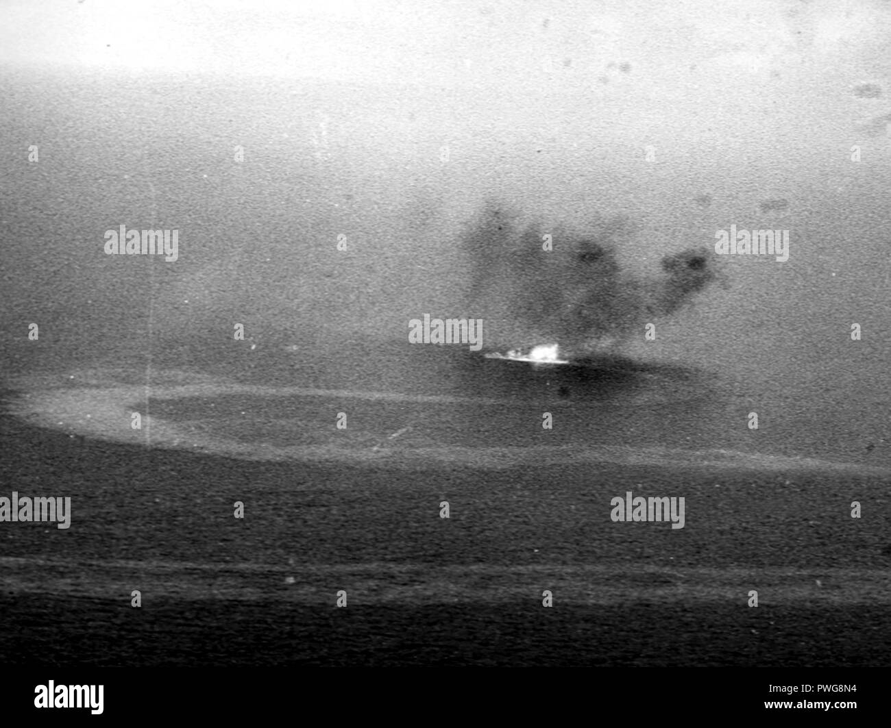 Burning warship hi-res stock photography and images - Alamy