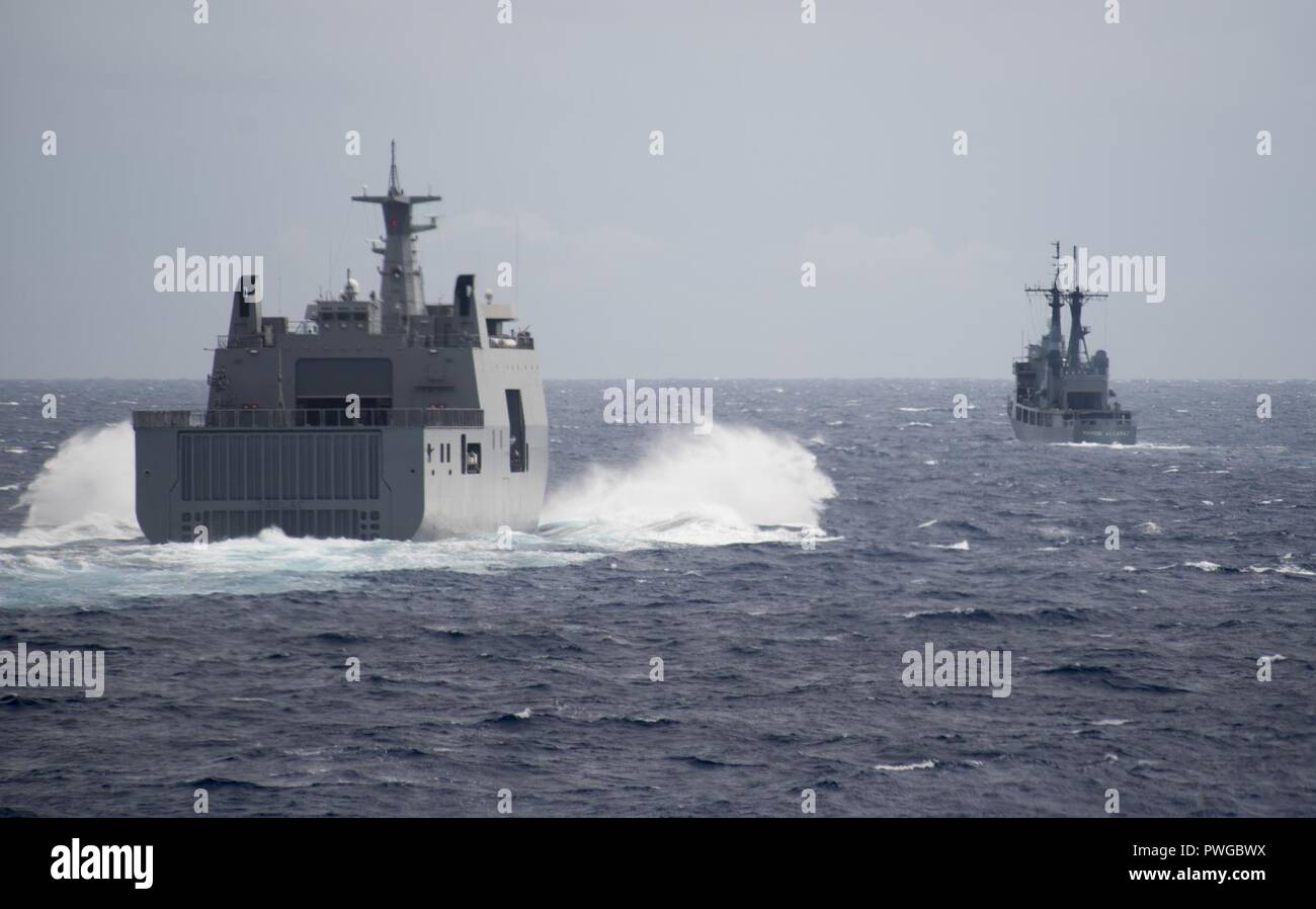 BRP Ramon Alcaraz and BRP Tarlac at MTA Sama-Sama 2018 003 Stock Photo ...