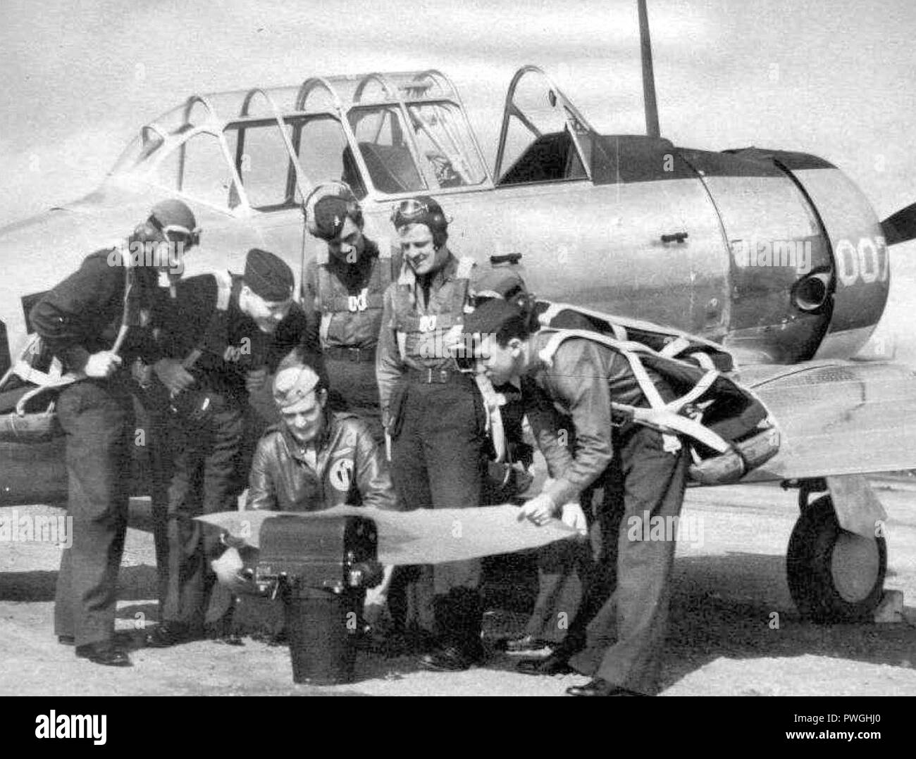 Cadets are training hi-res stock photography and images - Alamy