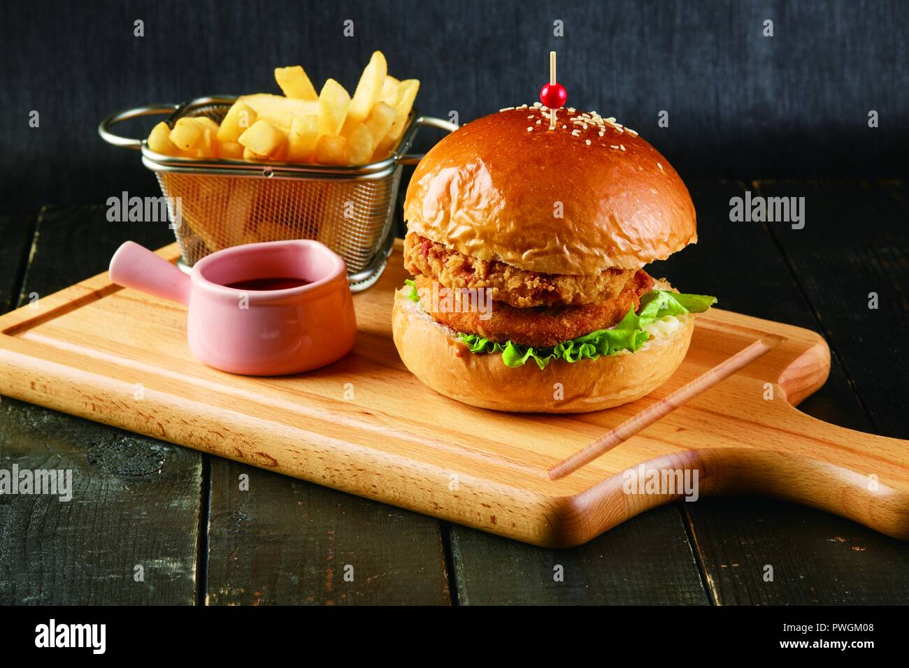 Chicken hamburger hi-res stock photography and images - Alamy