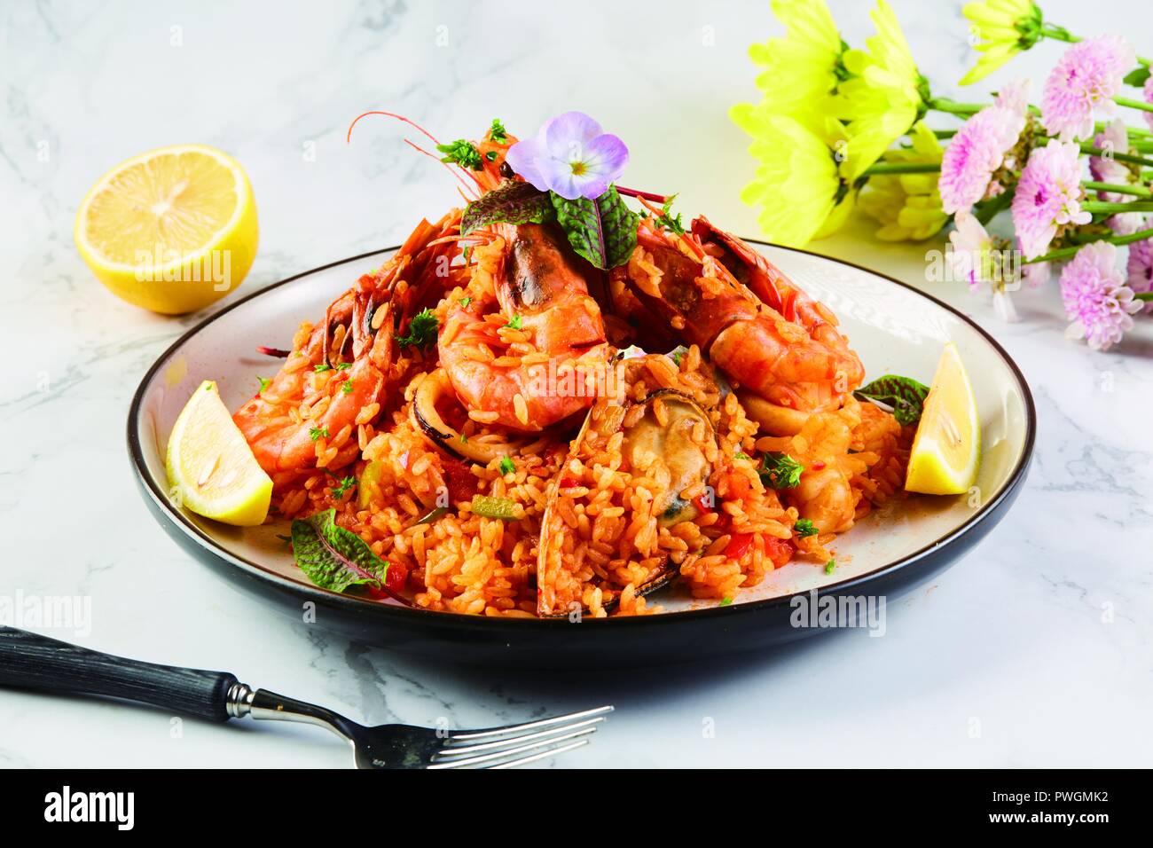 Risotto with Spanish seafood Stock Photo - Alamy