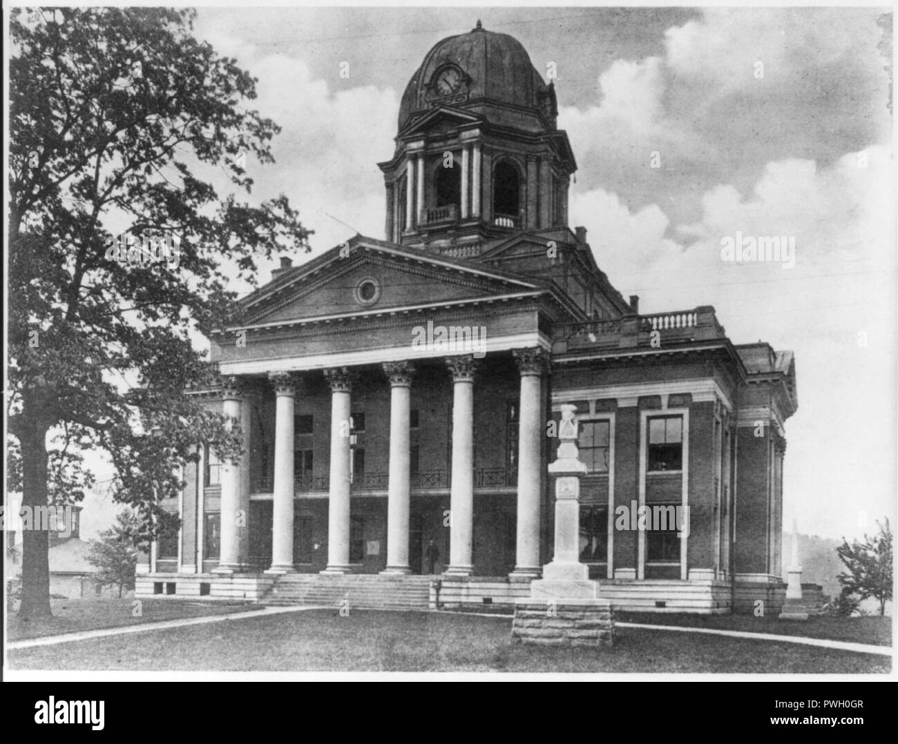 Buncombe county courthouse hi-res stock photography and images - Alamy