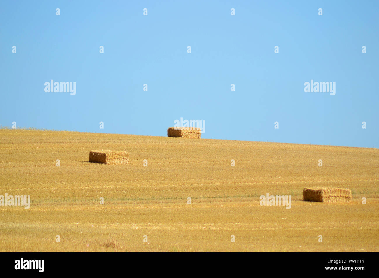 Straw Cuboid High Resolution Stock Photography and Images - Alamy