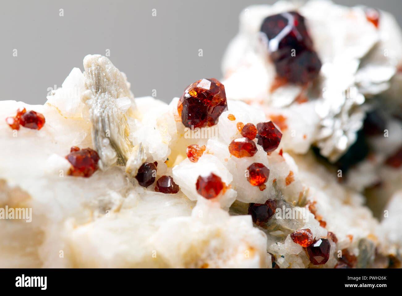 Rhodolite hi-res stock photography and images - Alamy