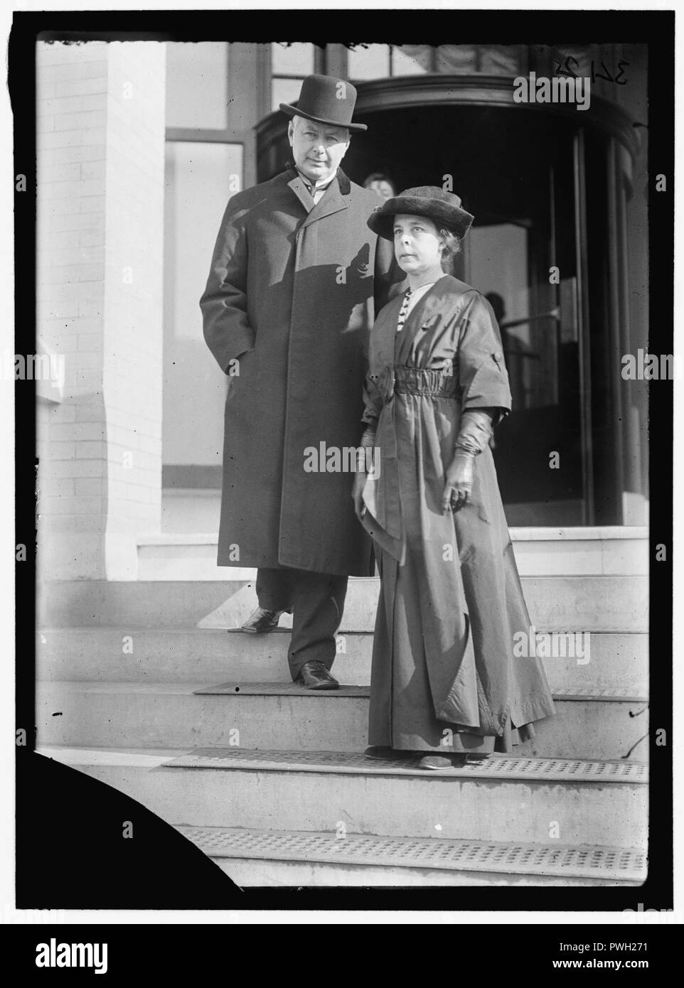 BURLESON, MRS. ALBERT SIDNEY WITH POSTMASTER GENERAL BURLESON Stock ...
