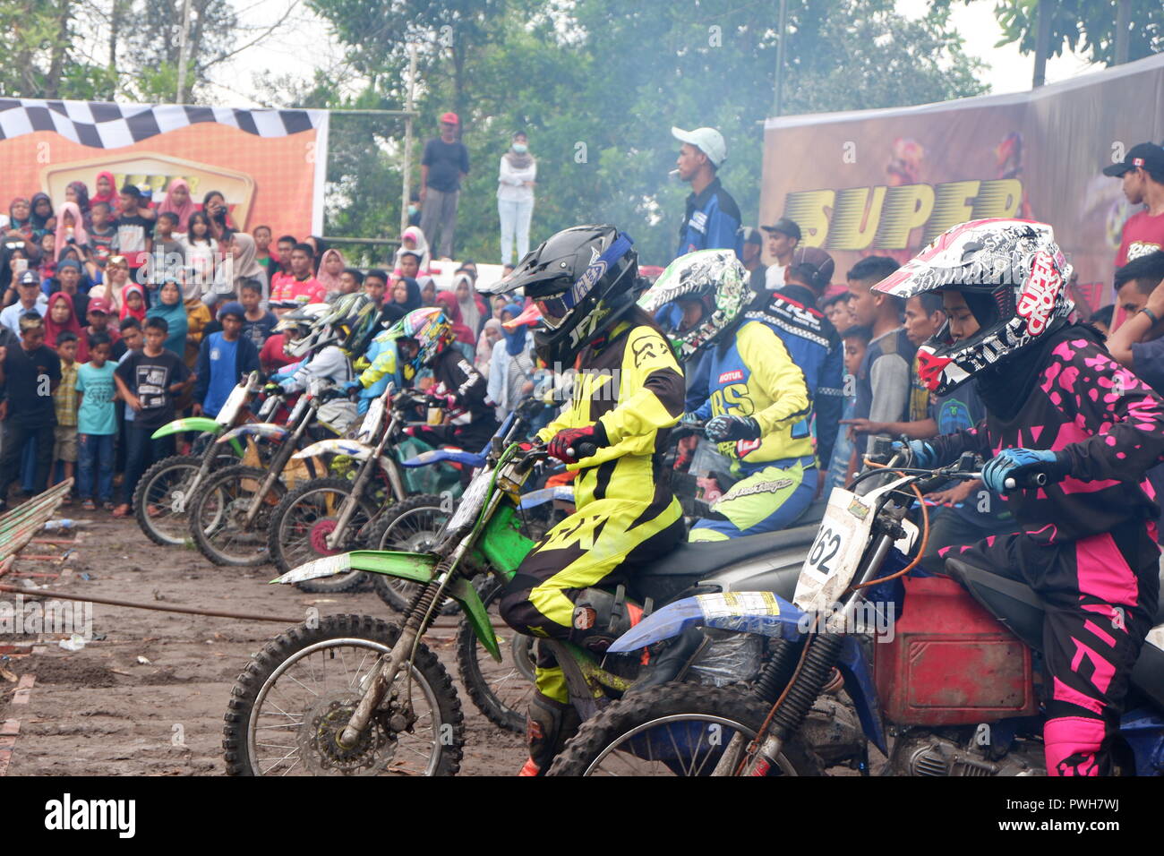 local motocross racing competition Stock Photo - Alamy