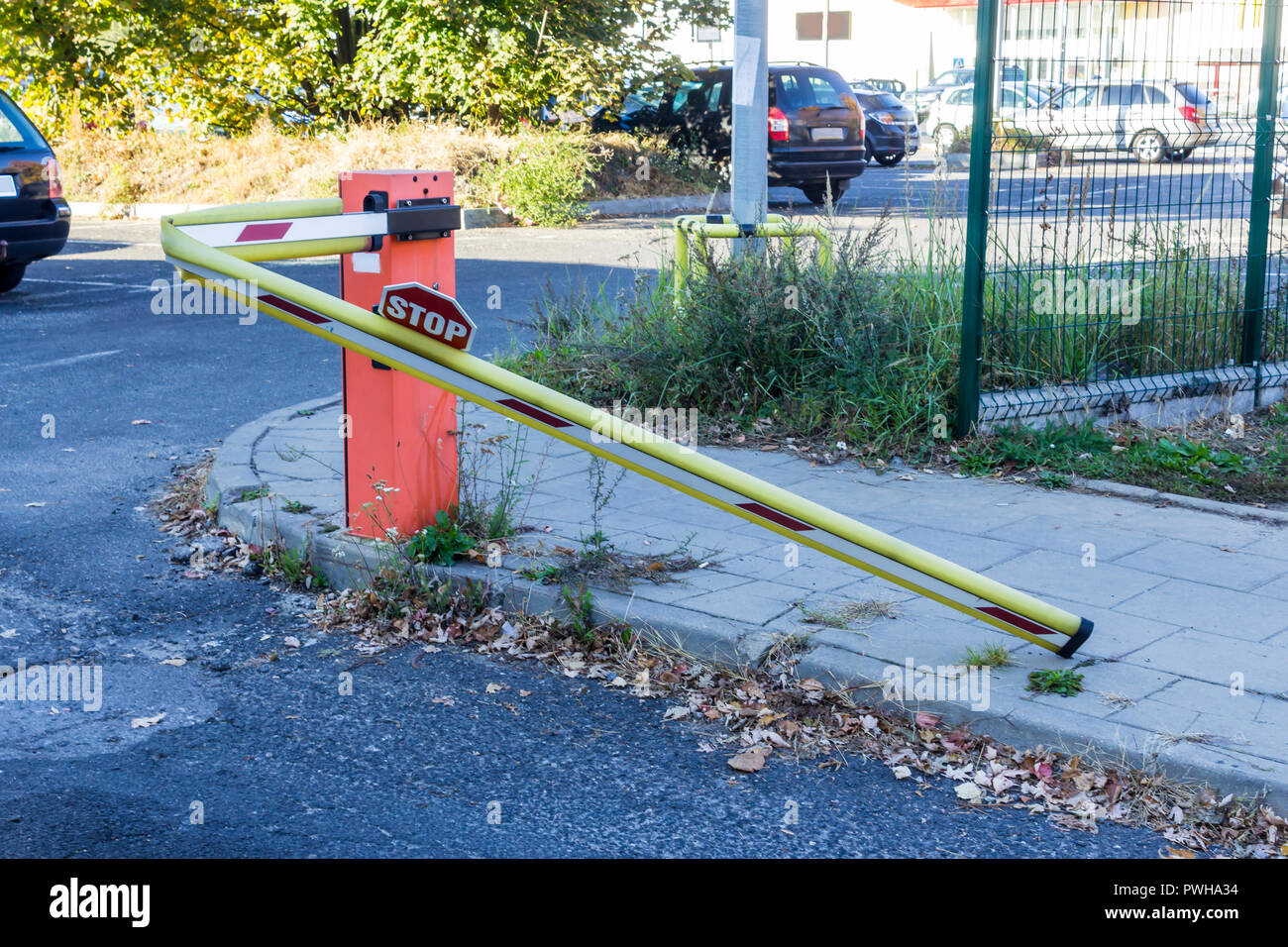 Gate crash hi-res stock photography and images - Alamy