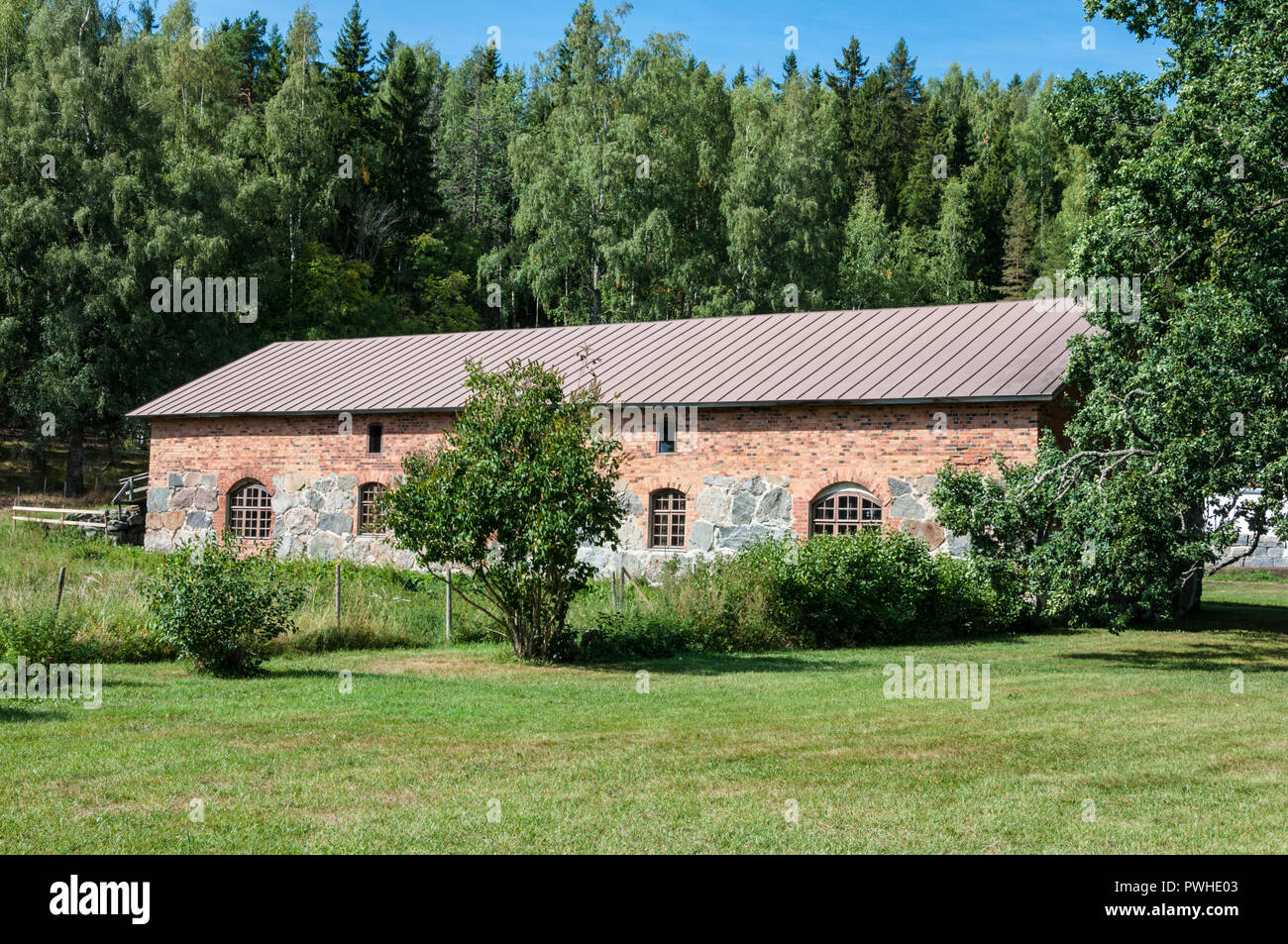 Old finnish farm buildings hi-res stock photography and images - Alamy