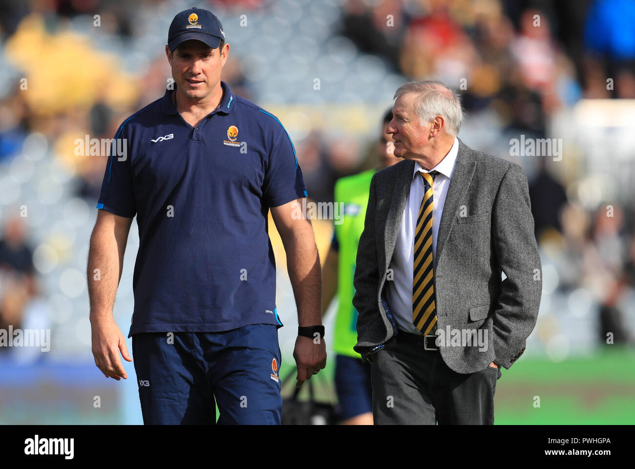 Worcester Warriors director Alan Solomons (right Stock Photo - Alamy