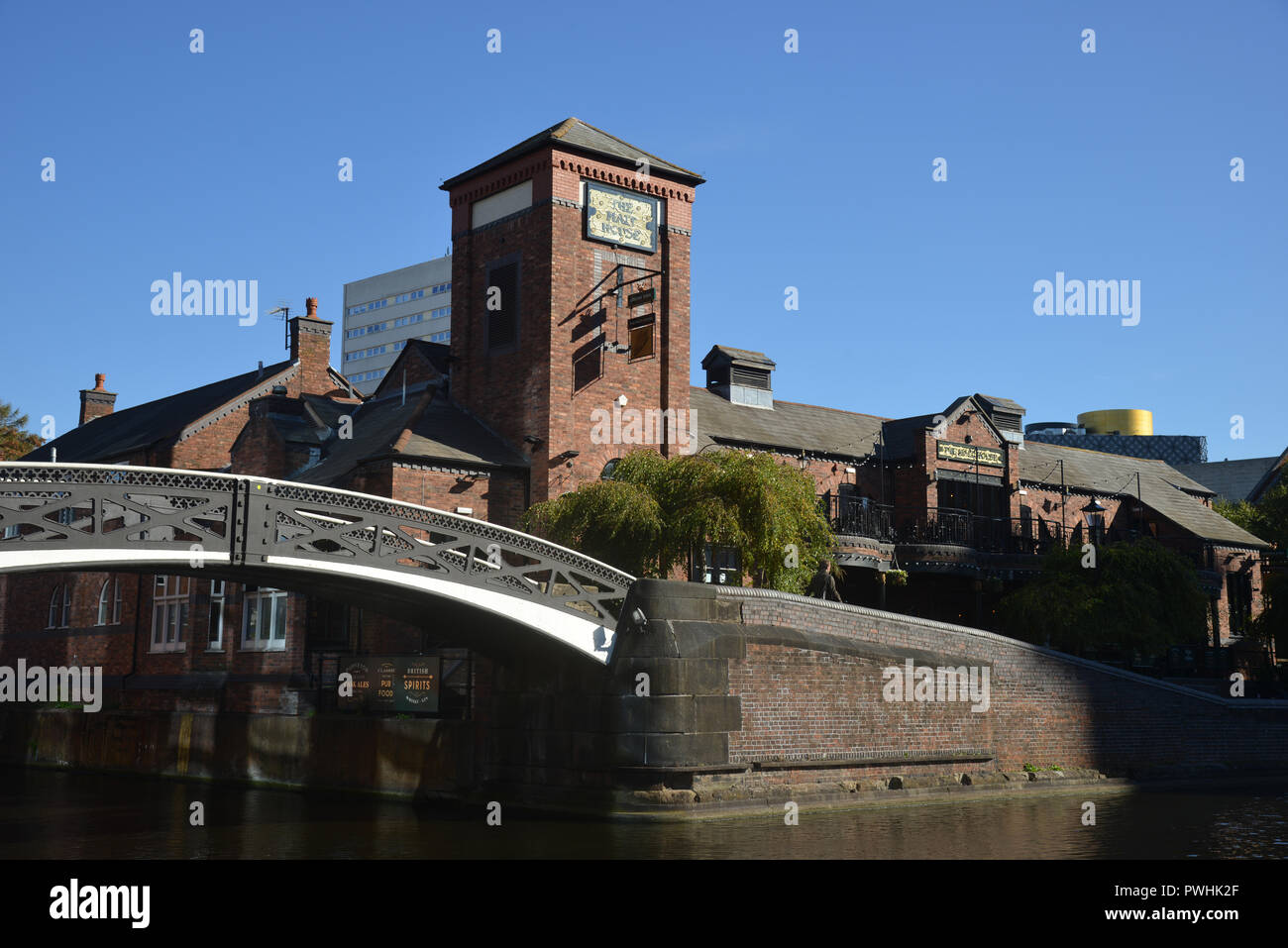 Malt house public restaurant hi-res stock photography and images - Alamy