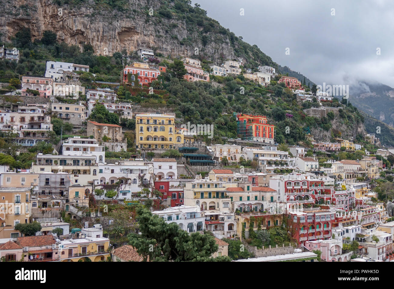 Buildings in positano town hi-res stock photography and images - Alamy
