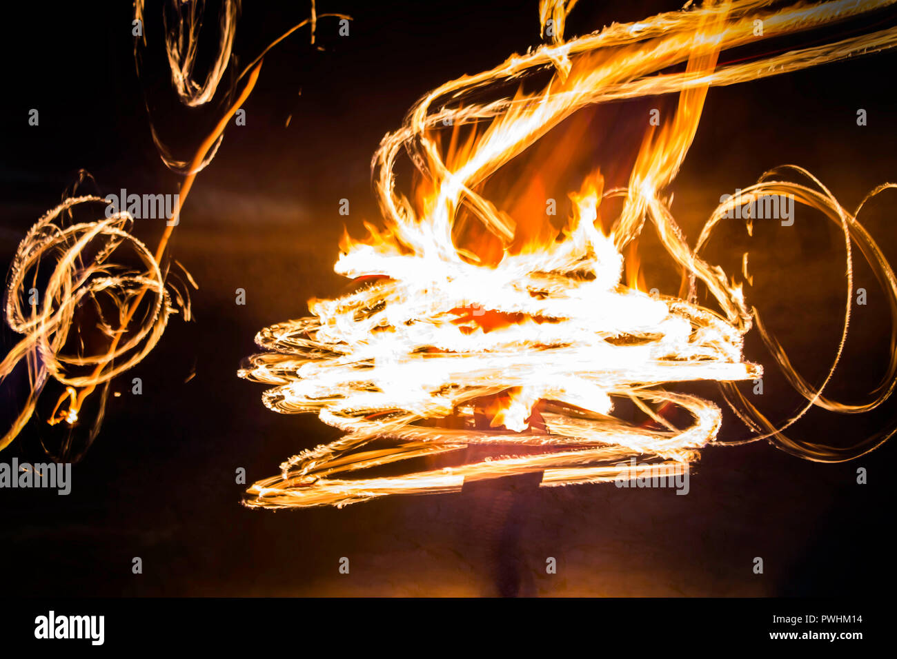 Long exposure flame hi-res stock photography and images - Alamy