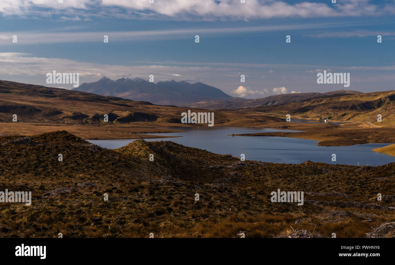 Loch Leathan and the Black Cuillin mountain range, view from the Old ...