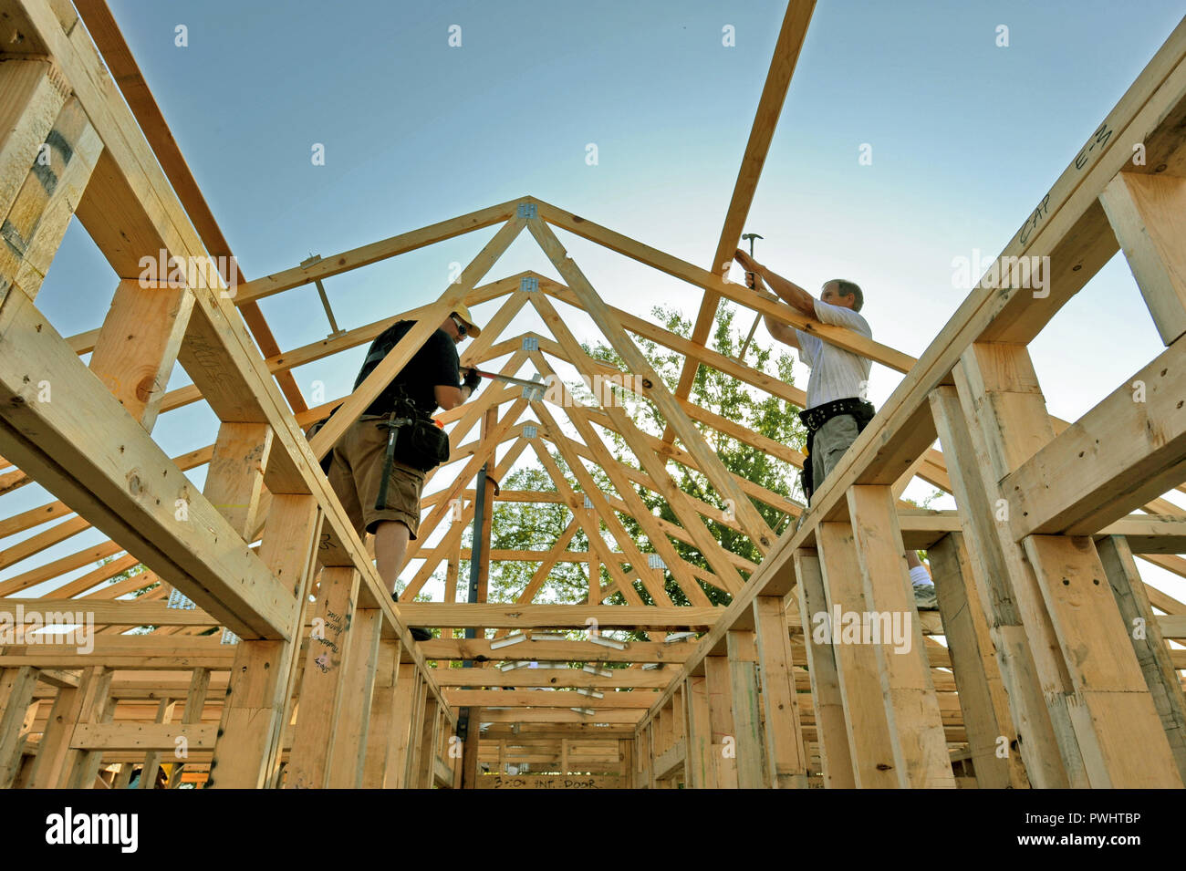 Residential Construction, New home construction Stock Photo - Alamy