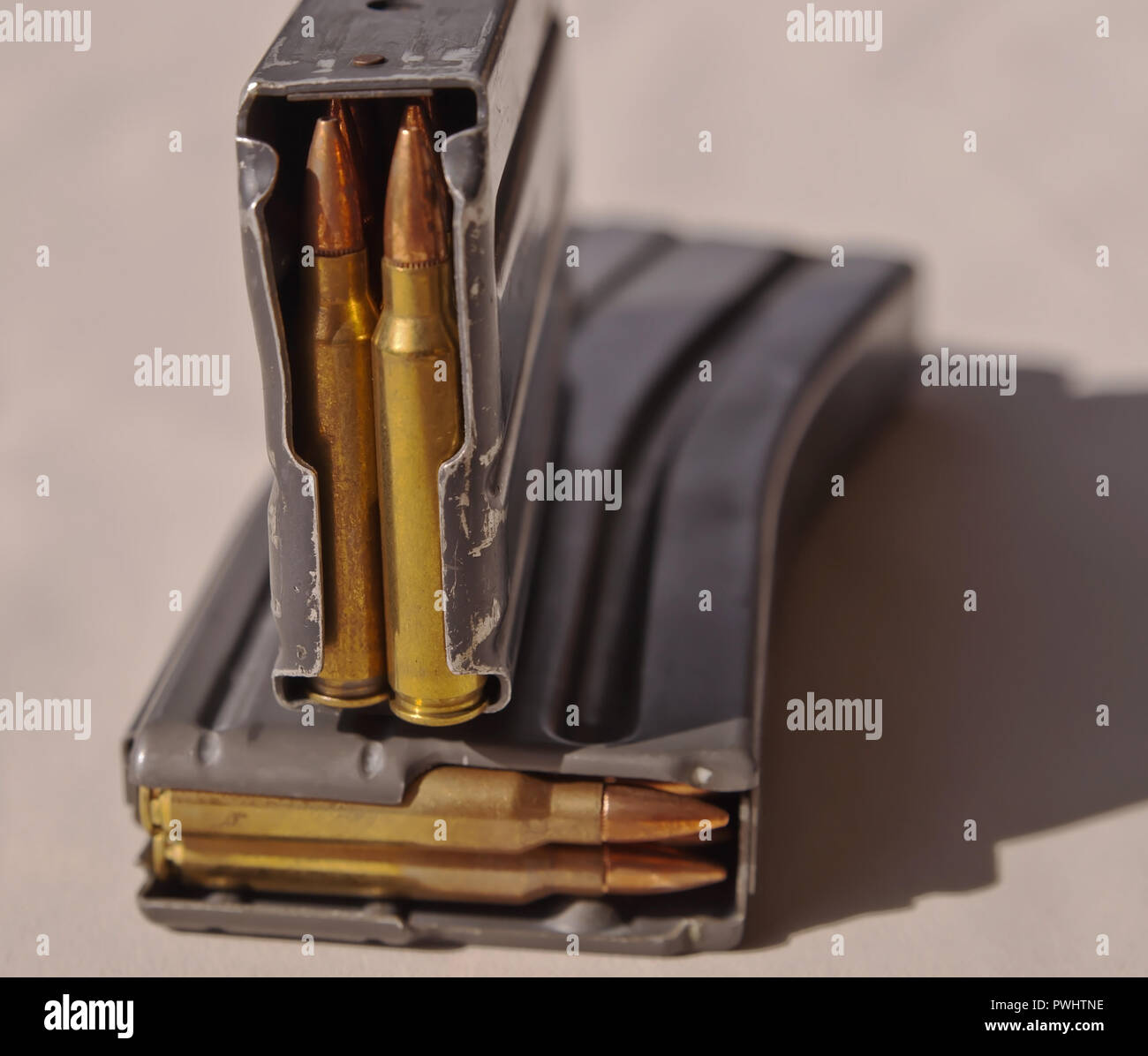 Rifle magazines hi-res stock photography and images - Alamy