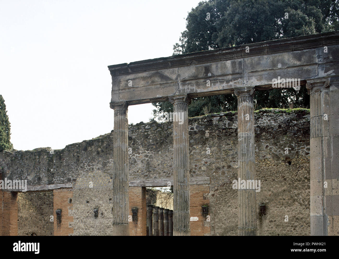 Samnite hi-res stock photography and images - Alamy