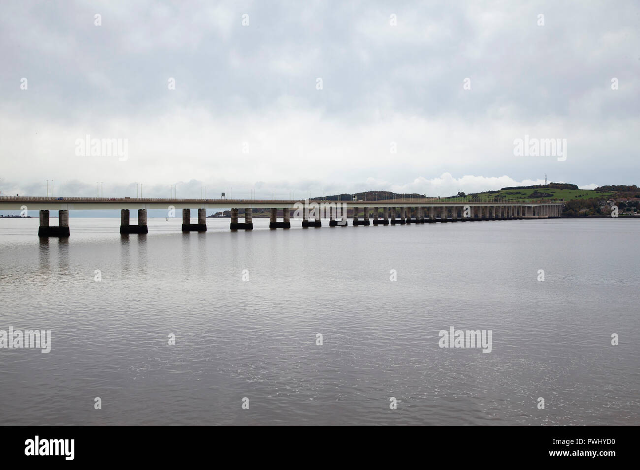Tay road bridge hi-res stock photography and images - Alamy