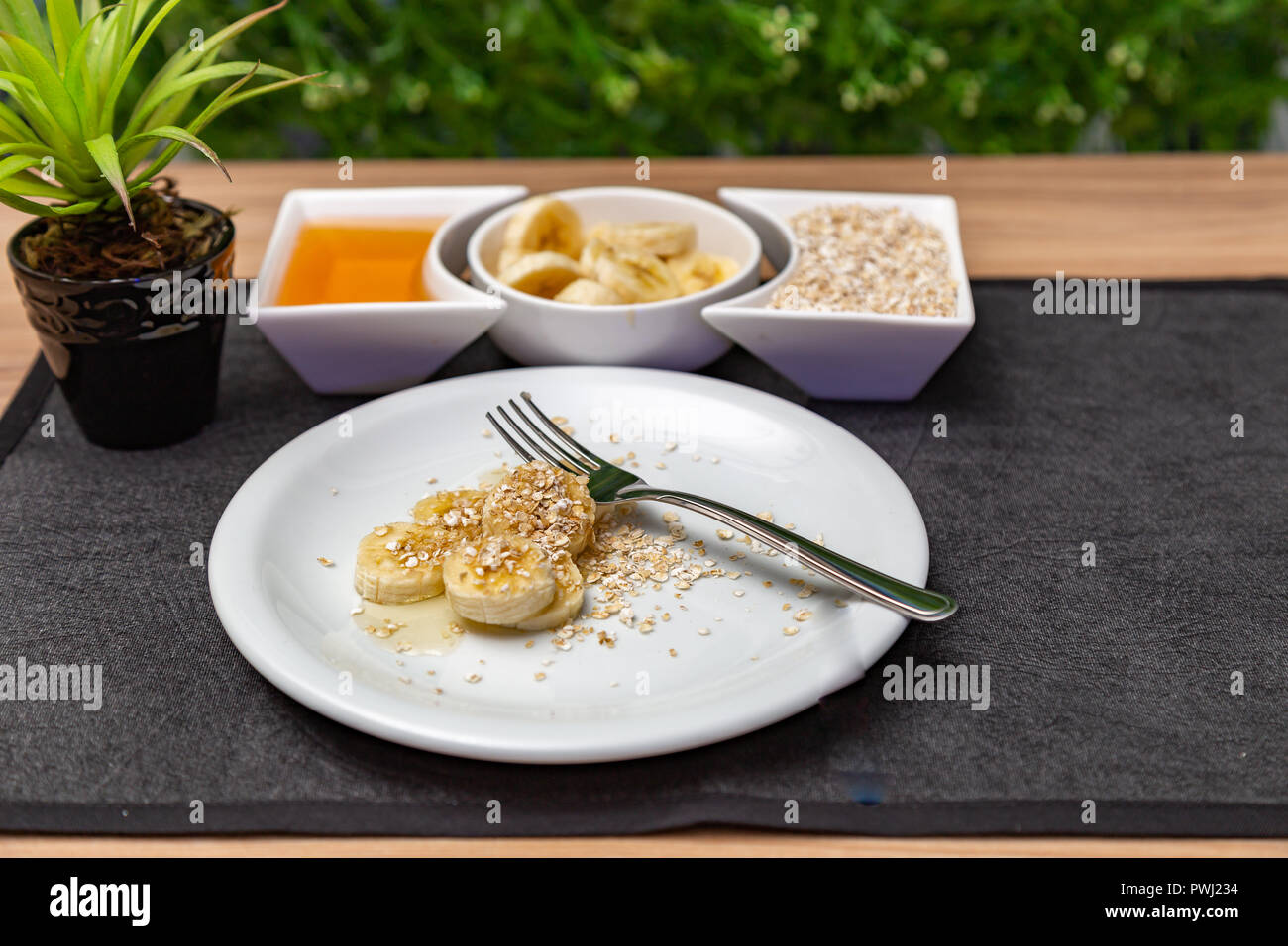 Babana fruit hi-res stock photography and images - Alamy