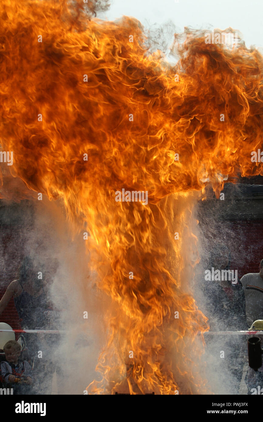 Kitchen explosion hi-res stock photography and images - Alamy