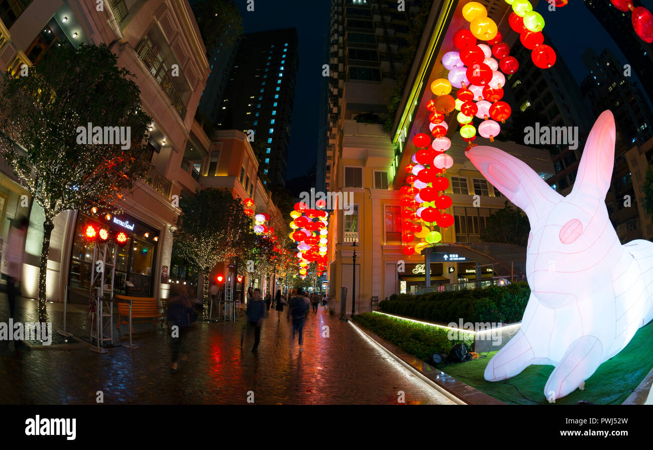 Hanging overhead lamps hi-res stock photography and images - Alamy