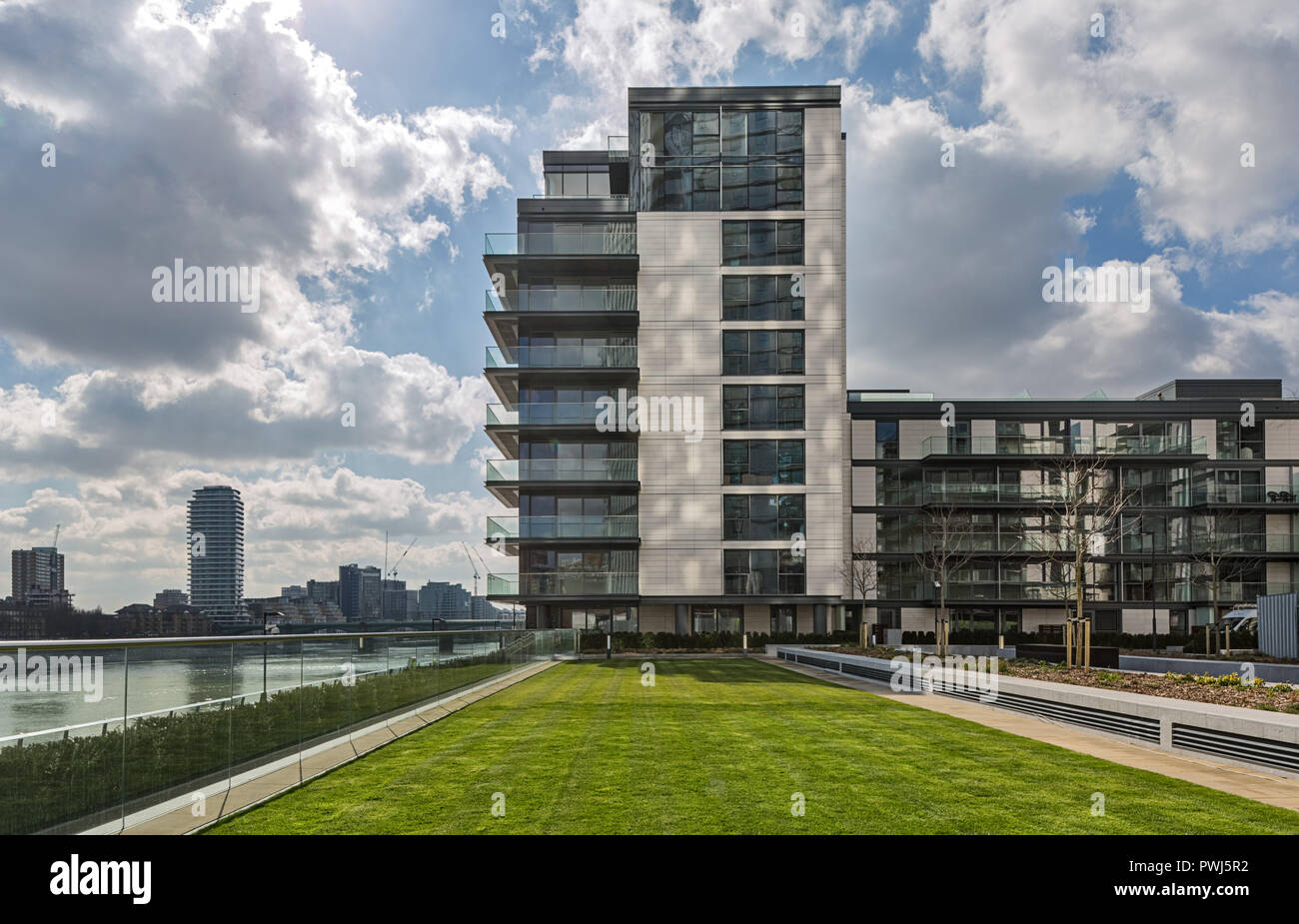 Chelsea Waterfront development Stock Photo - Alamy