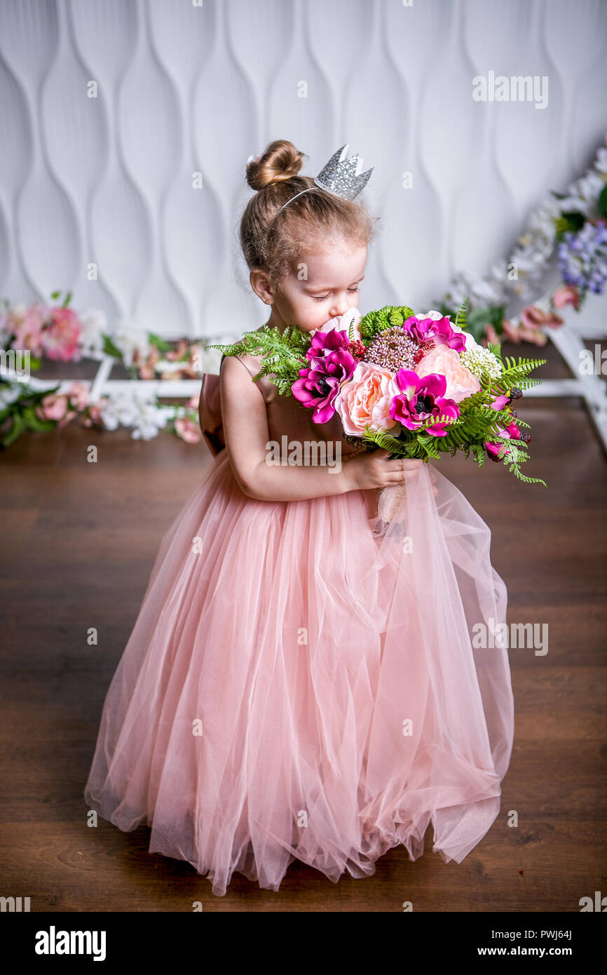 Magnolia Beautiful Archway