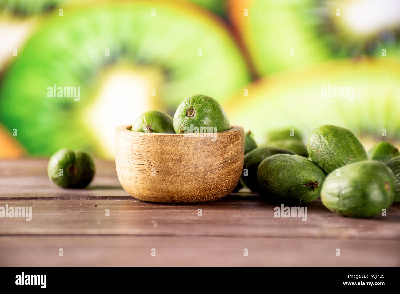 Mini kiwifruit hi-res stock photography and images - Alamy