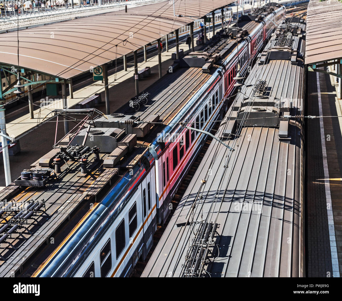 Train Station Roofs High Resolution Stock Photography and Images - Alamy