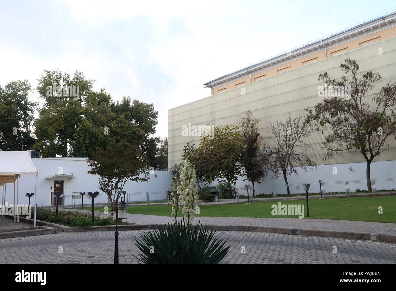Embassy of uzbekistan hi-res stock photography and images - Alamy