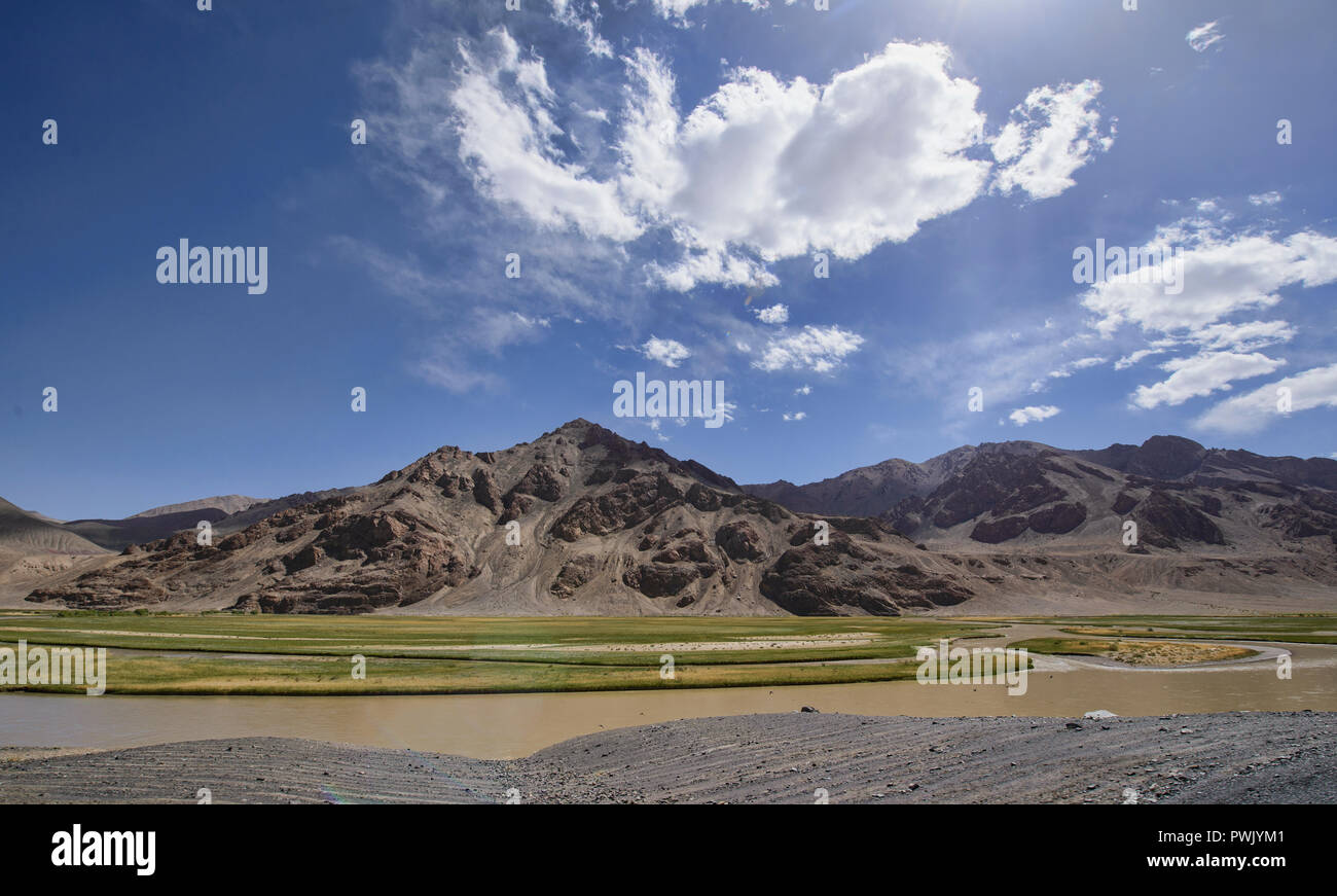 Driving the pamir highway hi-res stock photography and images - Alamy
