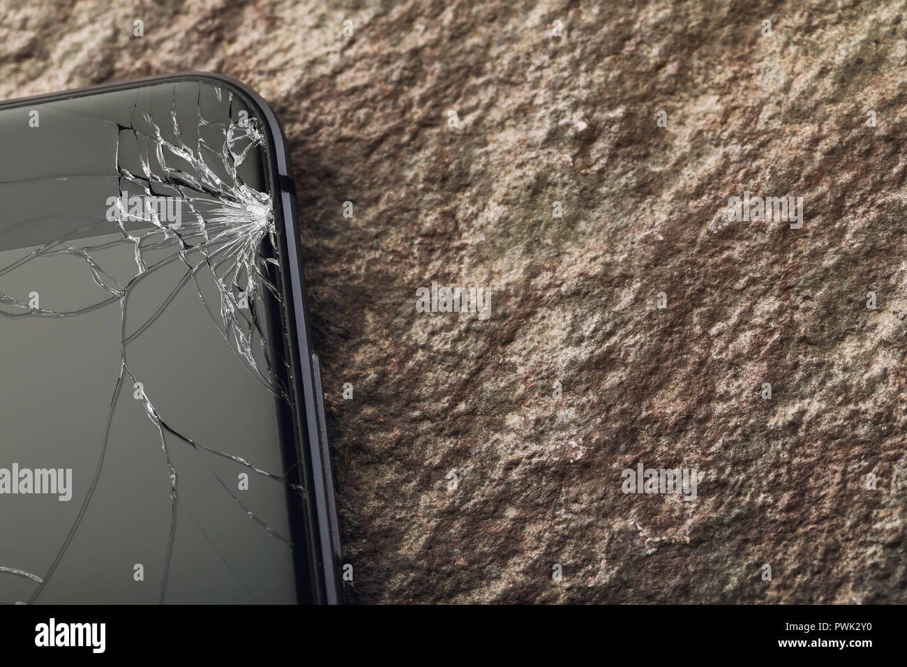 Broken screen texture hi-res stock photography and images - Alamy