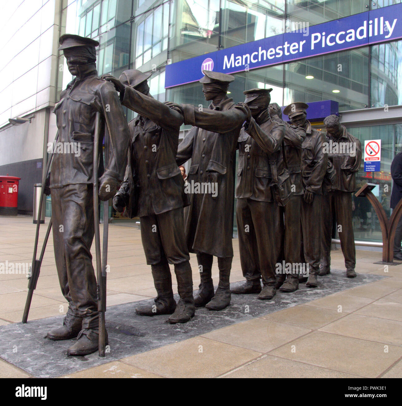 War memorial to blind soldiers hi-res stock photography and images - Alamy
