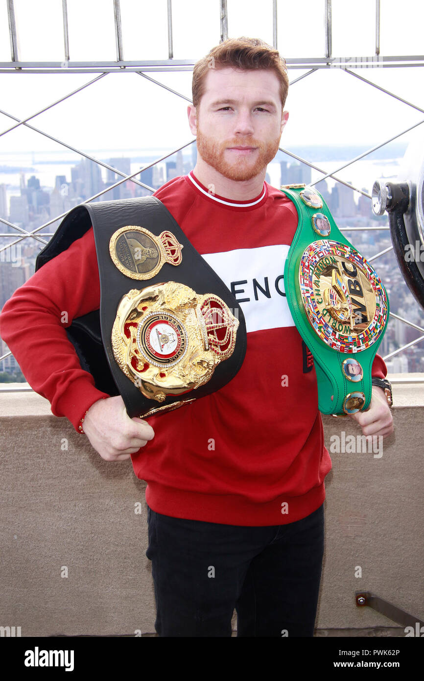 Canelo alvarez hi-res stock photography and images - Alamy