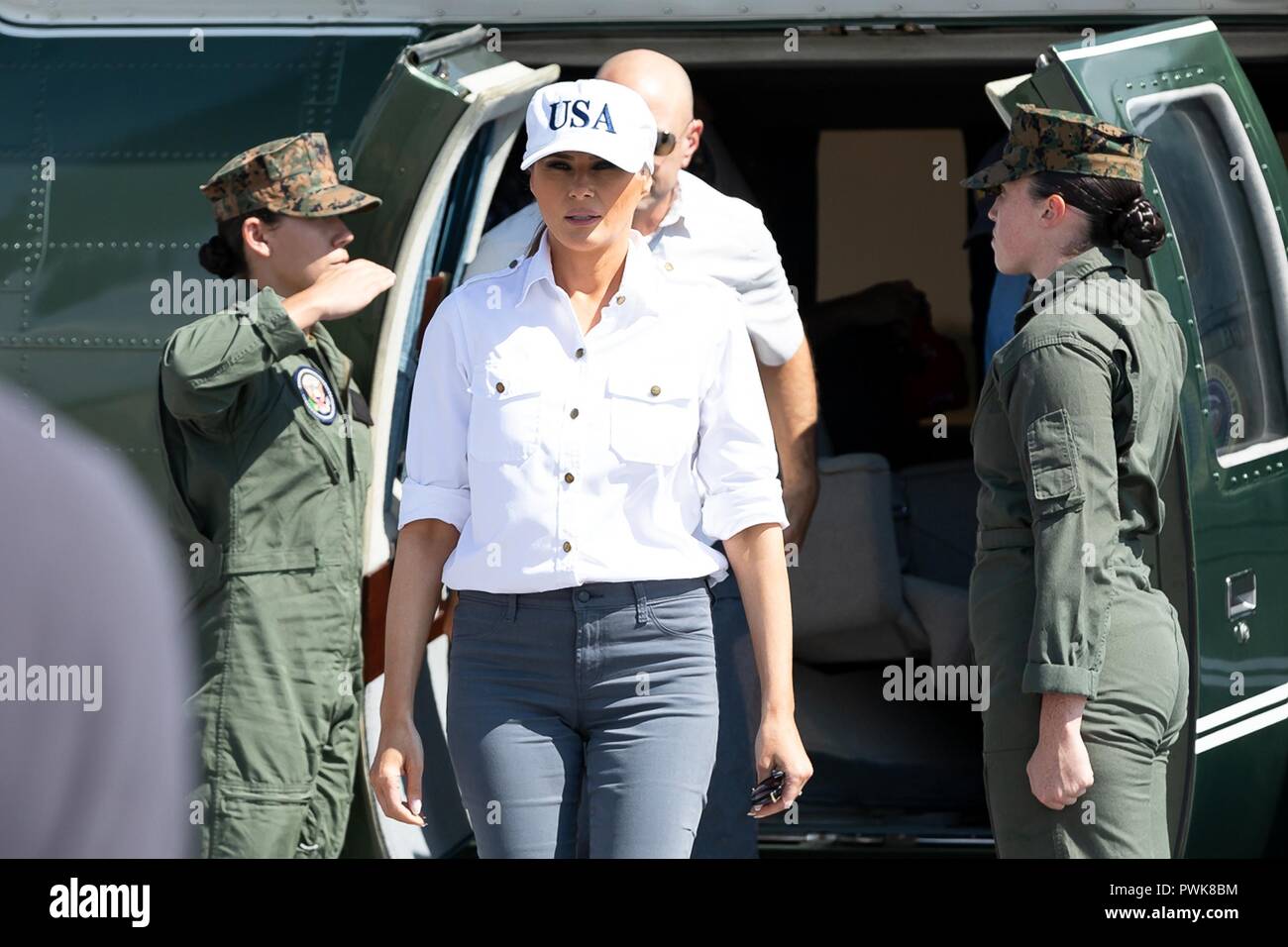 Melania trump flotus hat hi-res stock photography and images - Alamy