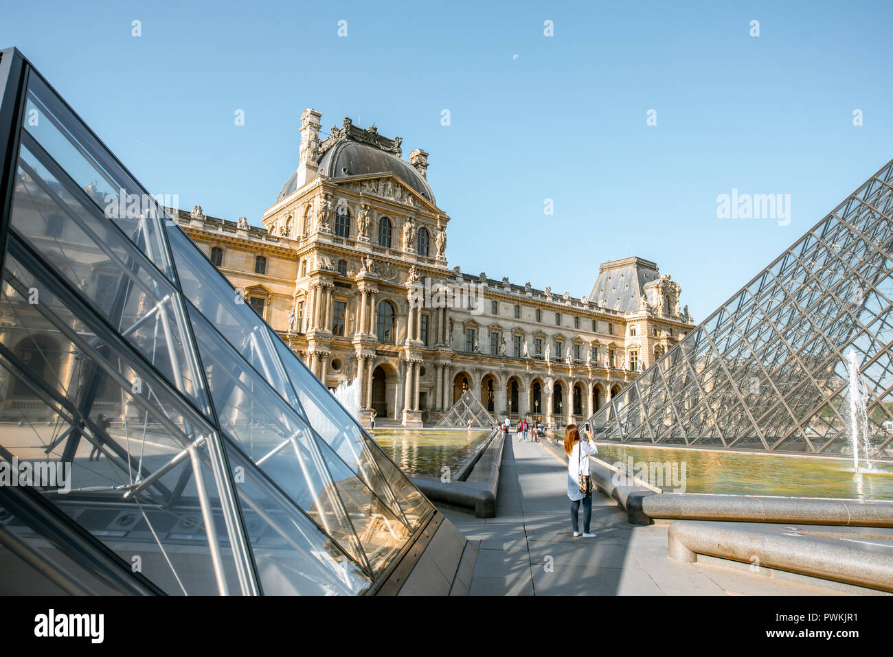 PARIS, FRANCE - September 01, 2018: View on the Louvre museum with ...