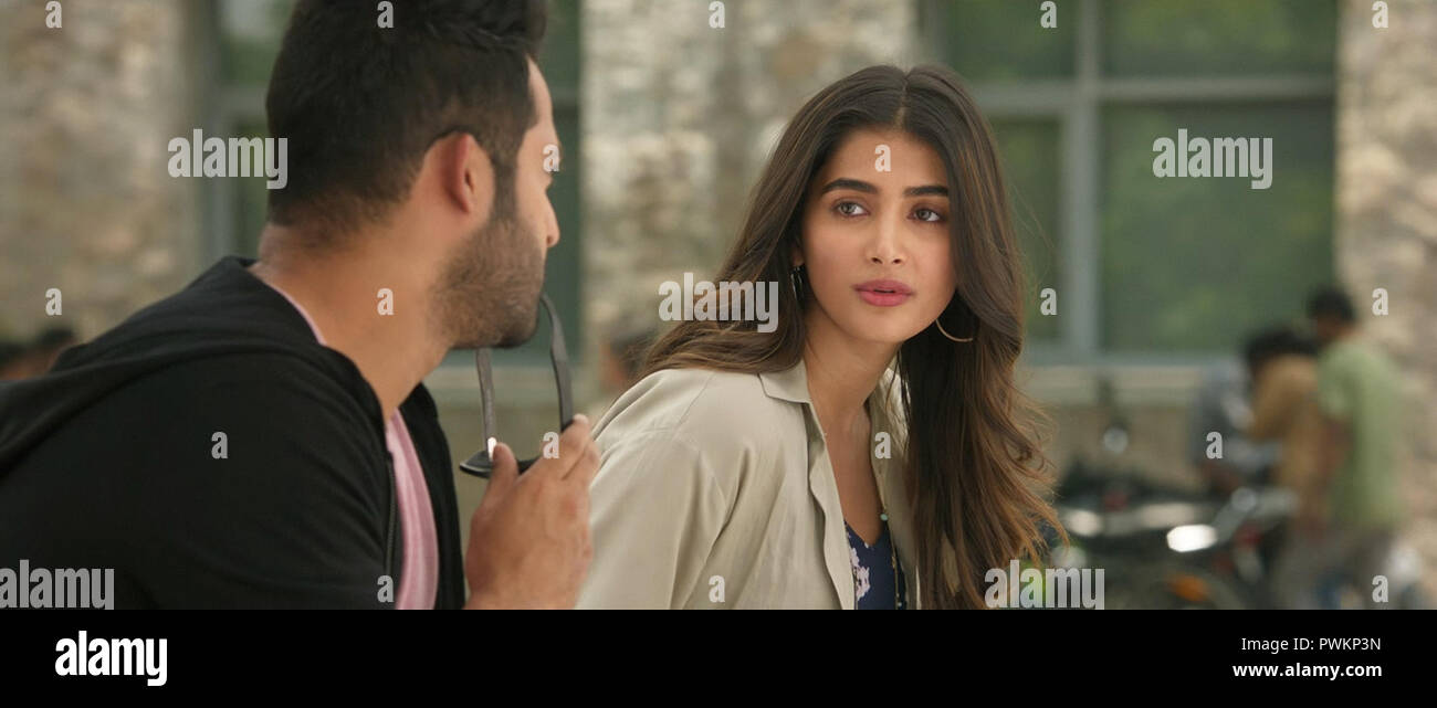 ARAVINDHA SAMETHA VEERA RAGHAVA, from left: N.T. Rama Rao Jr., Pooja ...