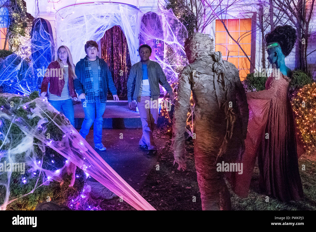 GOOSEBUMPS 2: HAUNTED HALLOWEEN, from left: Madison Iseman, Jeremy Ray ...