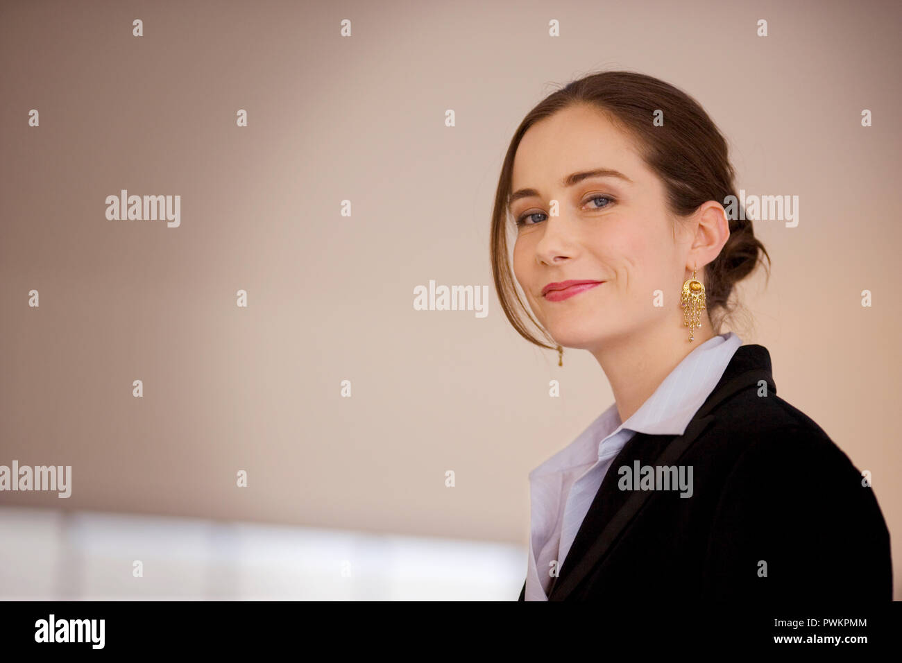 Portrait of a mid-adult woman Stock Photo - Alamy