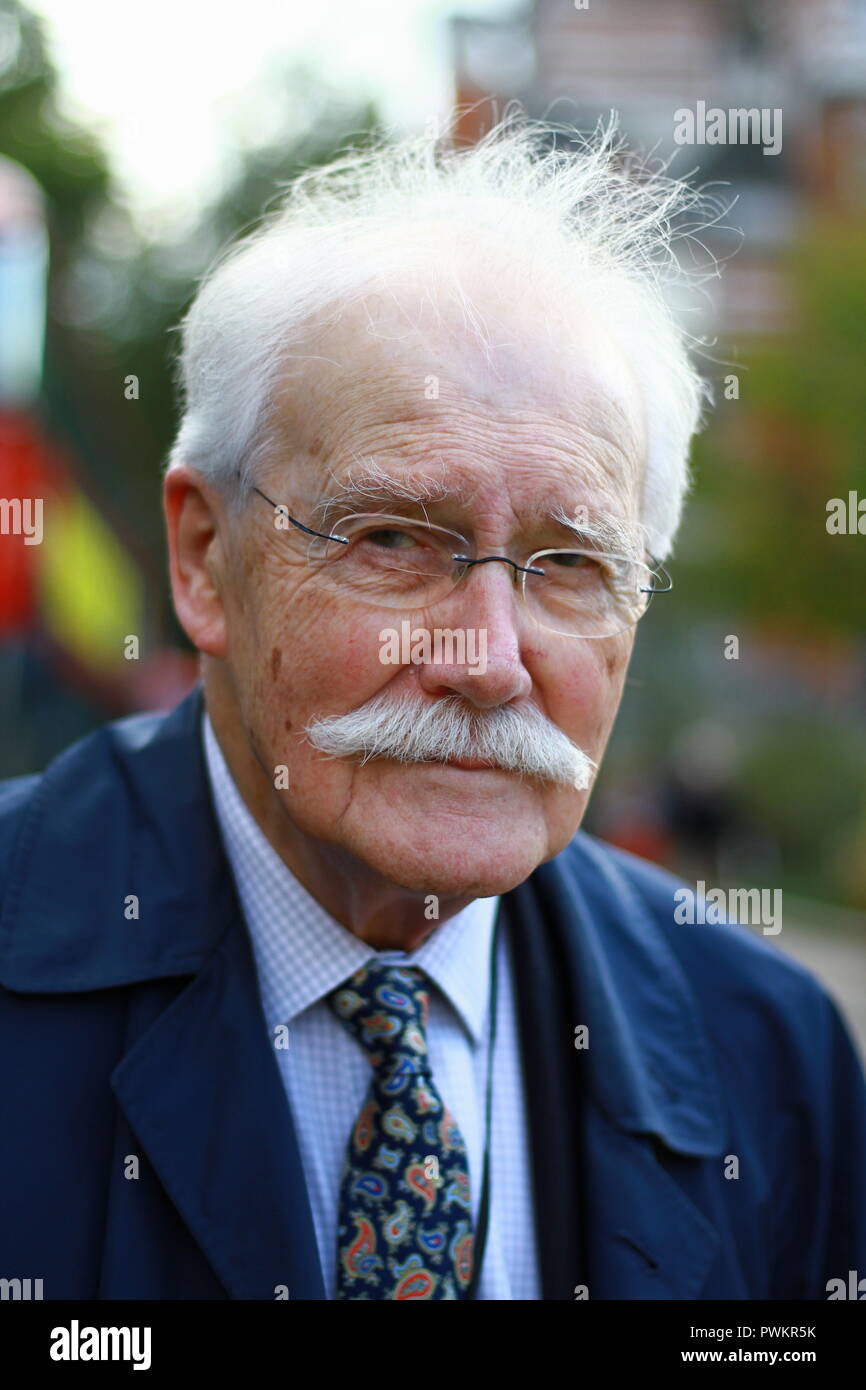 Christopher Bird's Instagram, Twitter & Facebook on IDCrawl