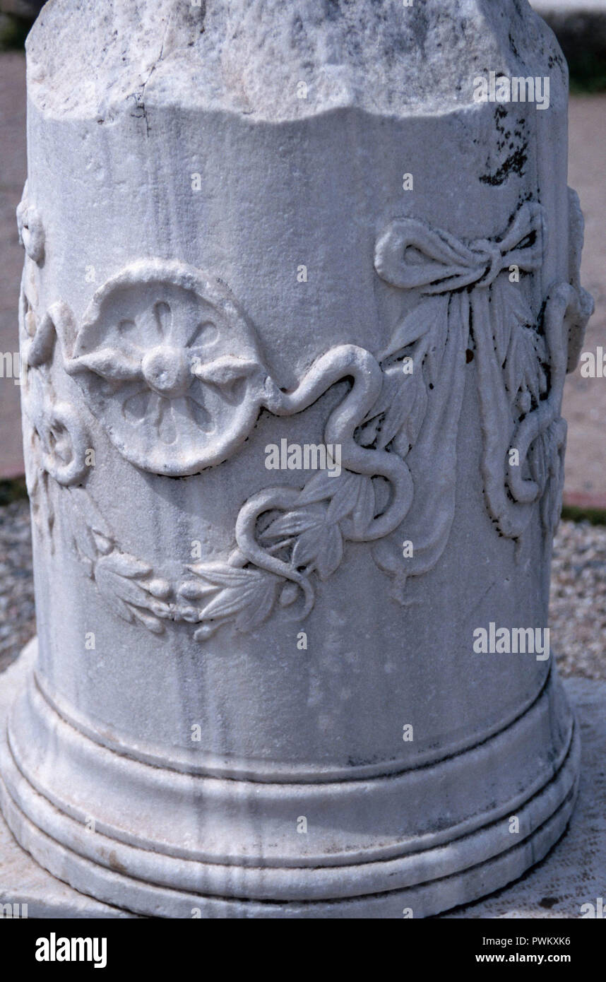 Bas-relief on a column,Pergamum,Turkey Stock Photo - Alamy